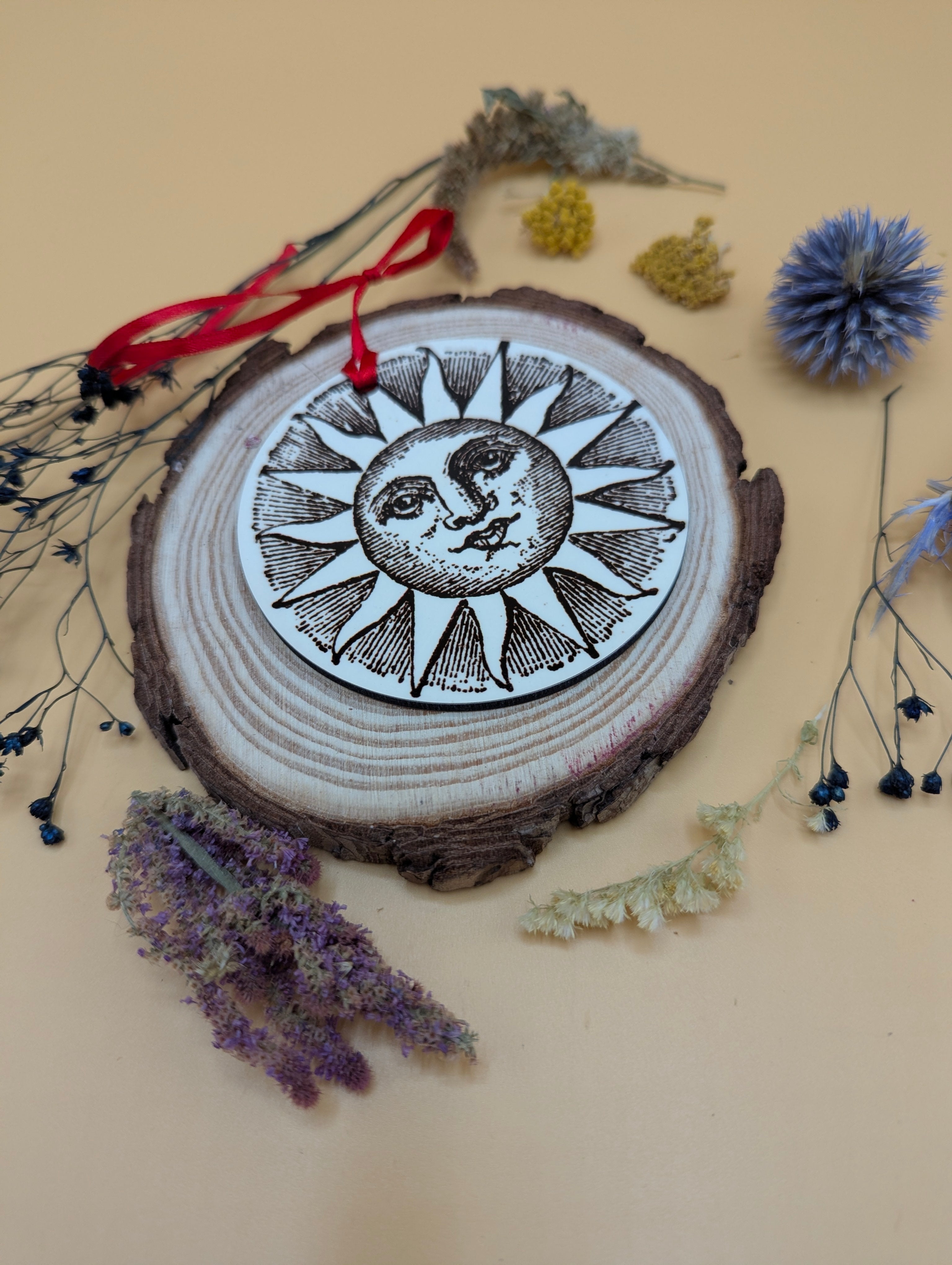 'Vintage Sun & Moon' Yule Tree Decoration – Wheel of Fate